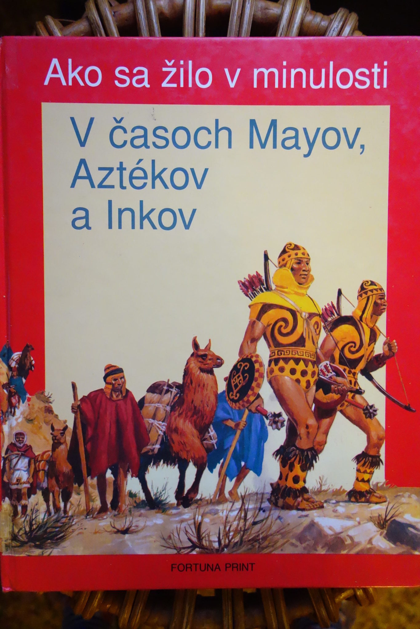 Luis-René Nougier: Ako sa žilo v minulosti - V časoch Mayov, Aztékov a ...
